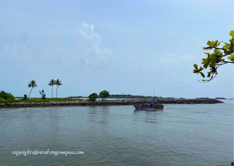 A visit to the Sri Krishna Temple and Math Udupi - The Revolving Compass