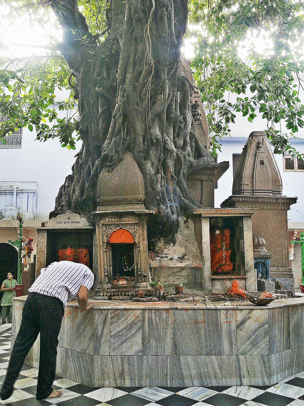10 Things to do in Varanasi in 2 days - The Revolving Compass